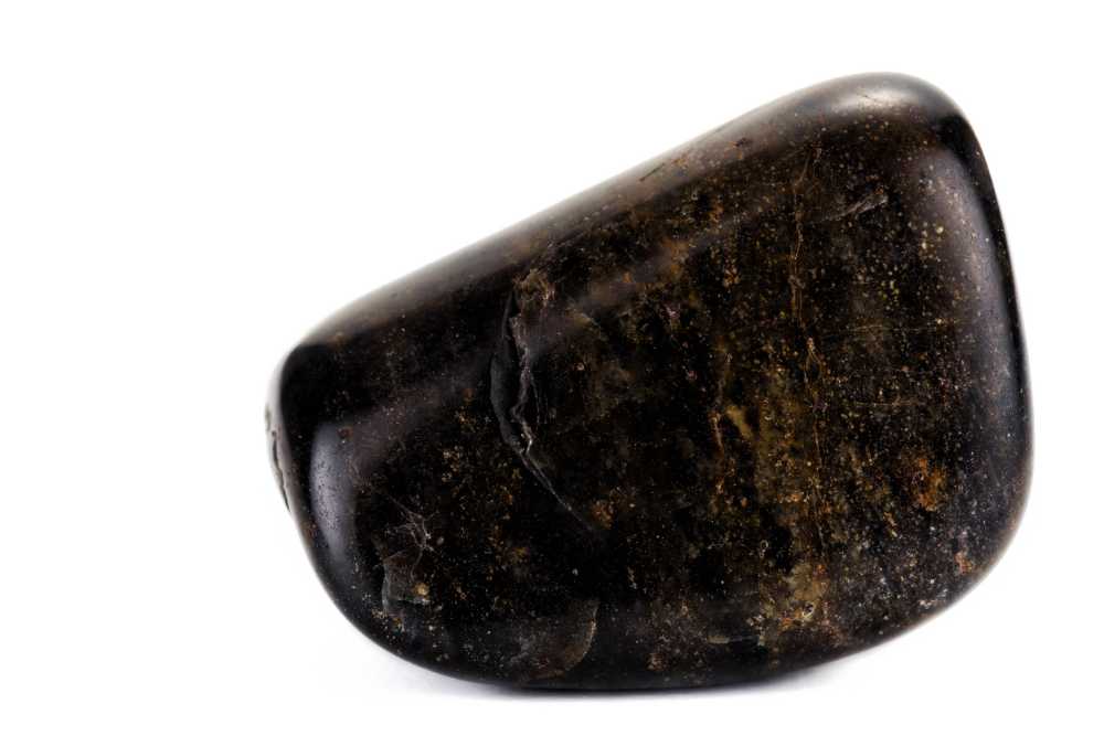 Guide to 50+ Black Gemstones: Pictures, Meanings, Properties and More