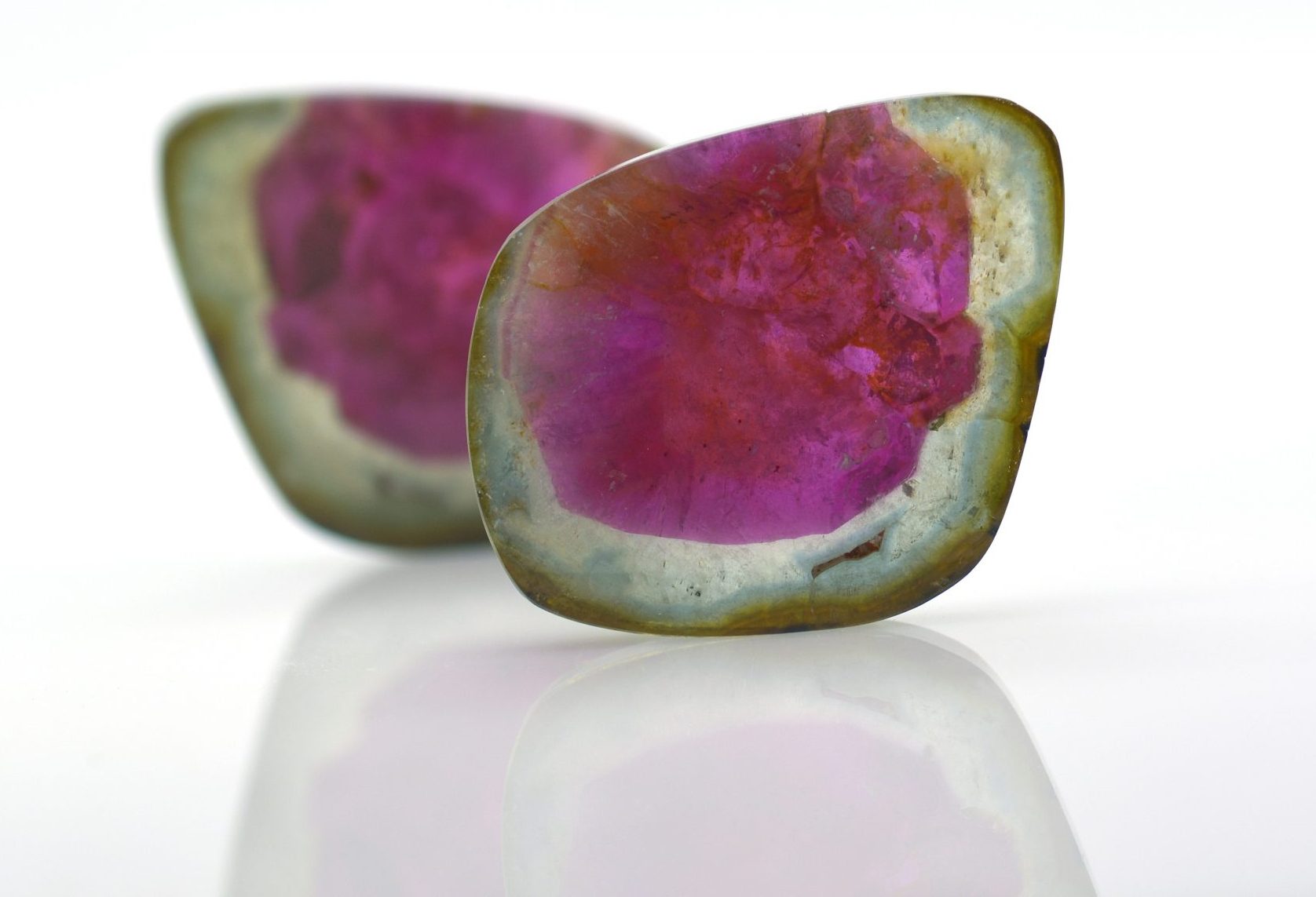 Watermelon Tourmaline: What Does this Fruit Gemstone Look Like?