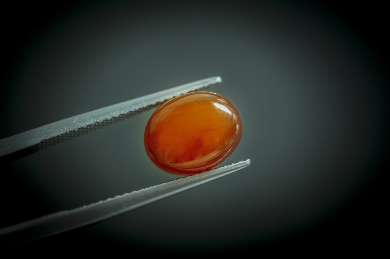 9 Best Crystals for Confidence & Self-Confidence