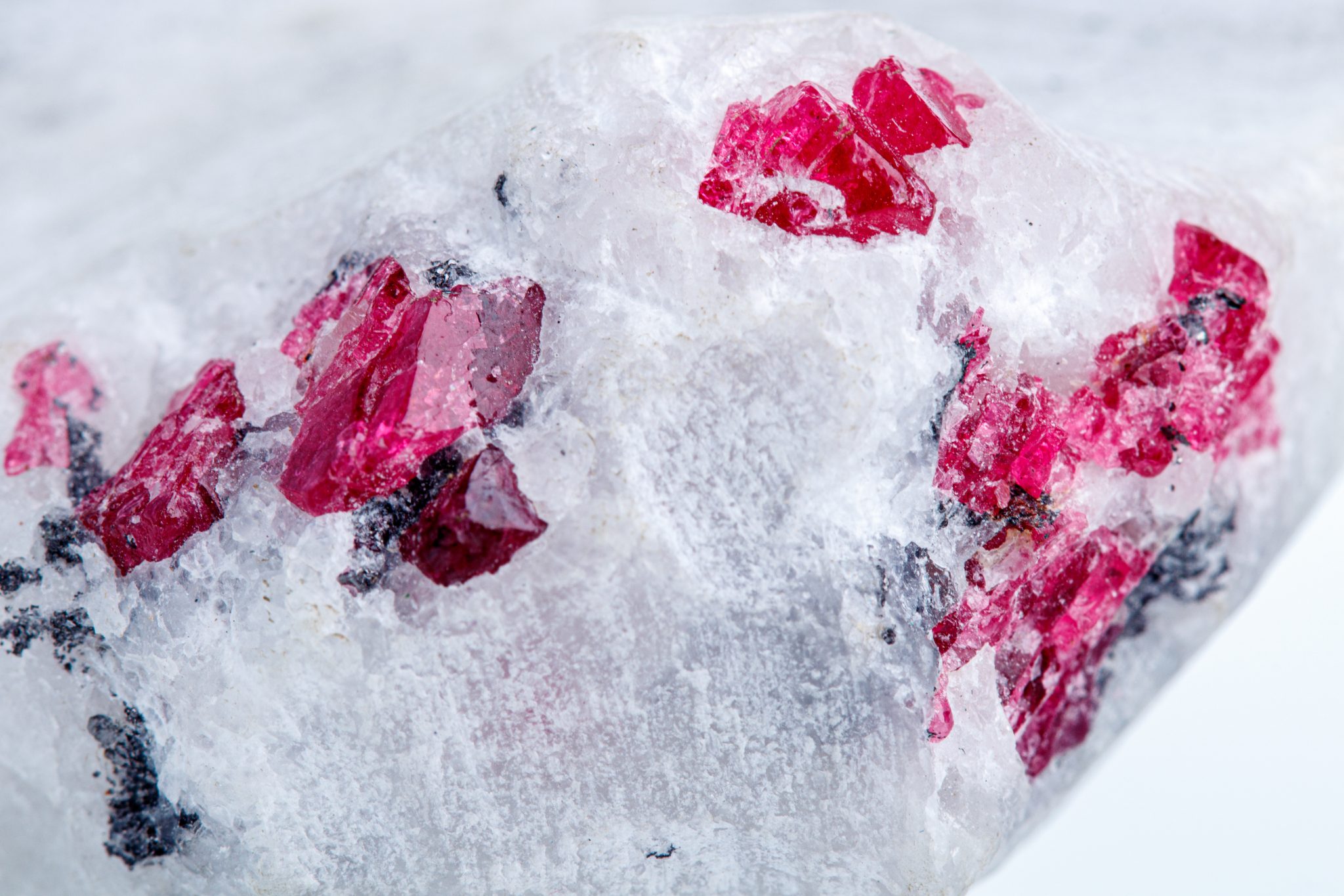 What is Spinel? Meanings & Properties of this Versatile Gemstone