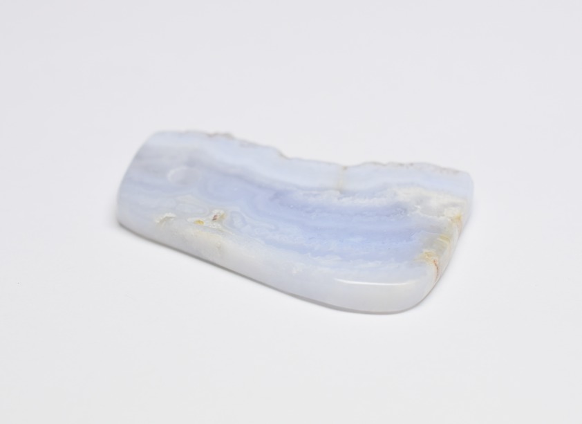Chalcedony and its Many Varieties: Meaning, Healing Properties & Uses
