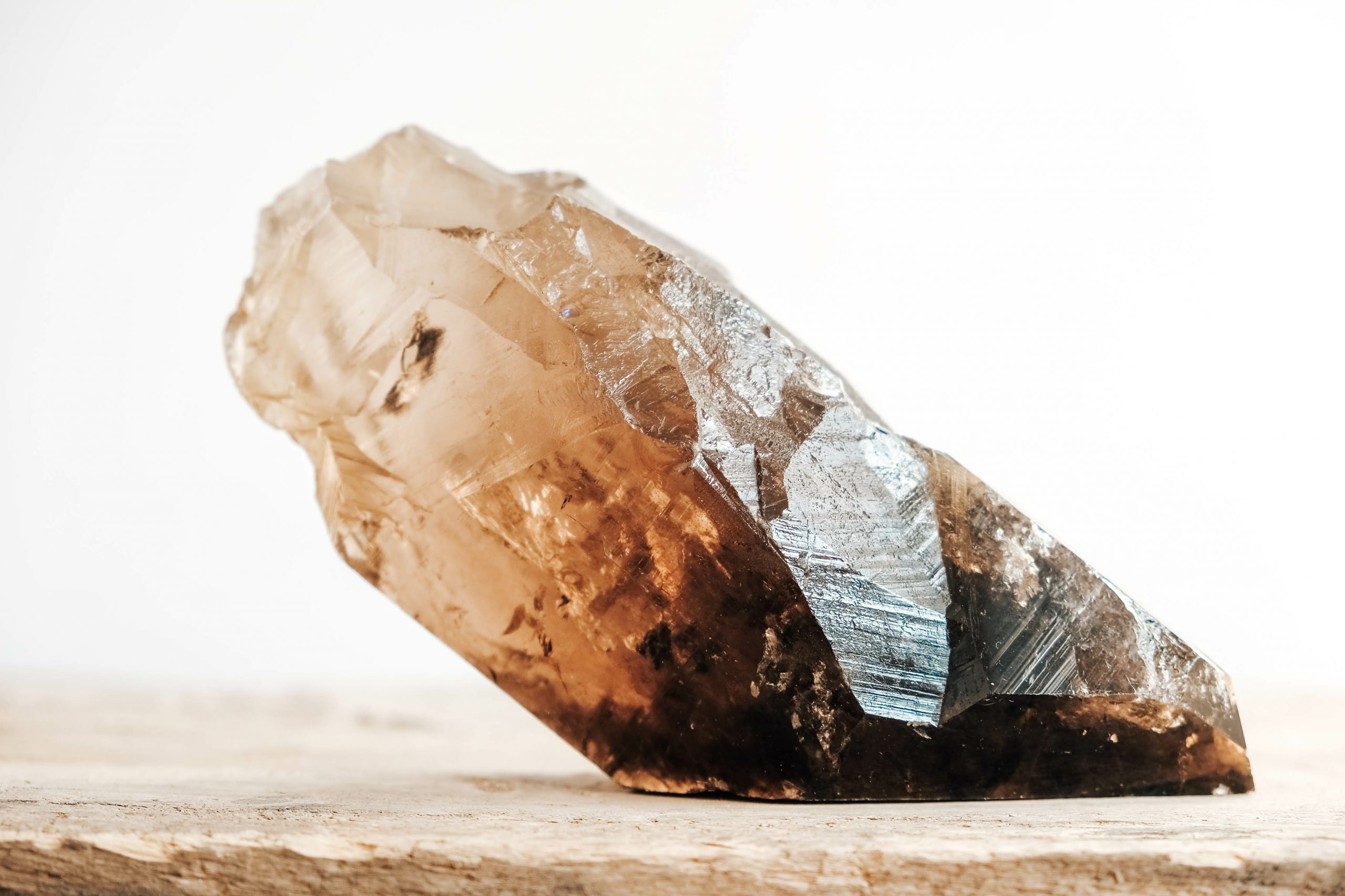 Ultimate Guide to Smoky Quartz: Meanings, Properties, and More