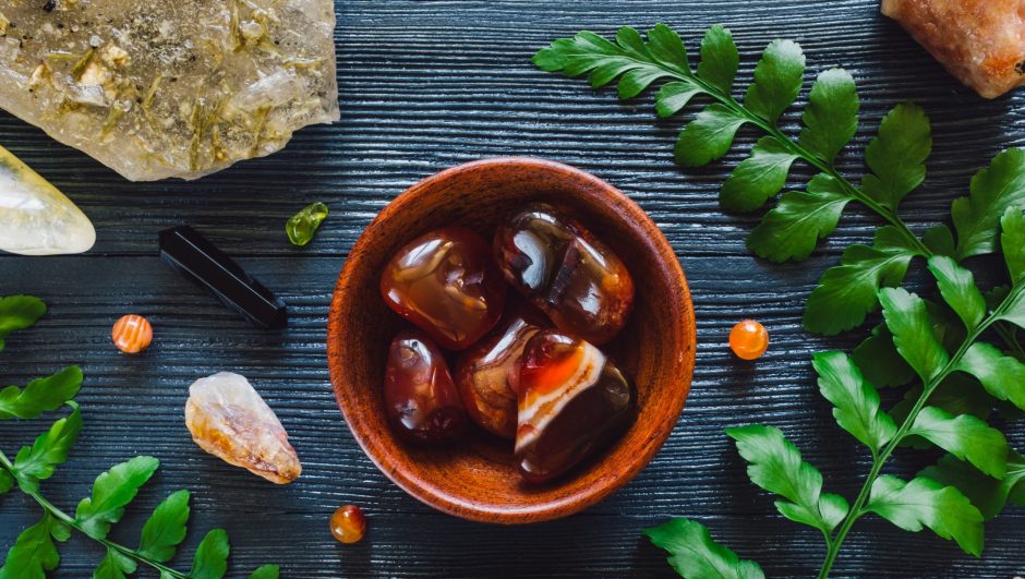 Complete Guide to Leo Birthstones: Meaning, Benefits & Uses