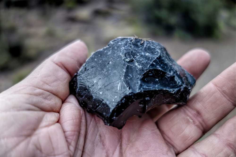 Spiderweb Obsidian: Meaning, Properties, Facts and More