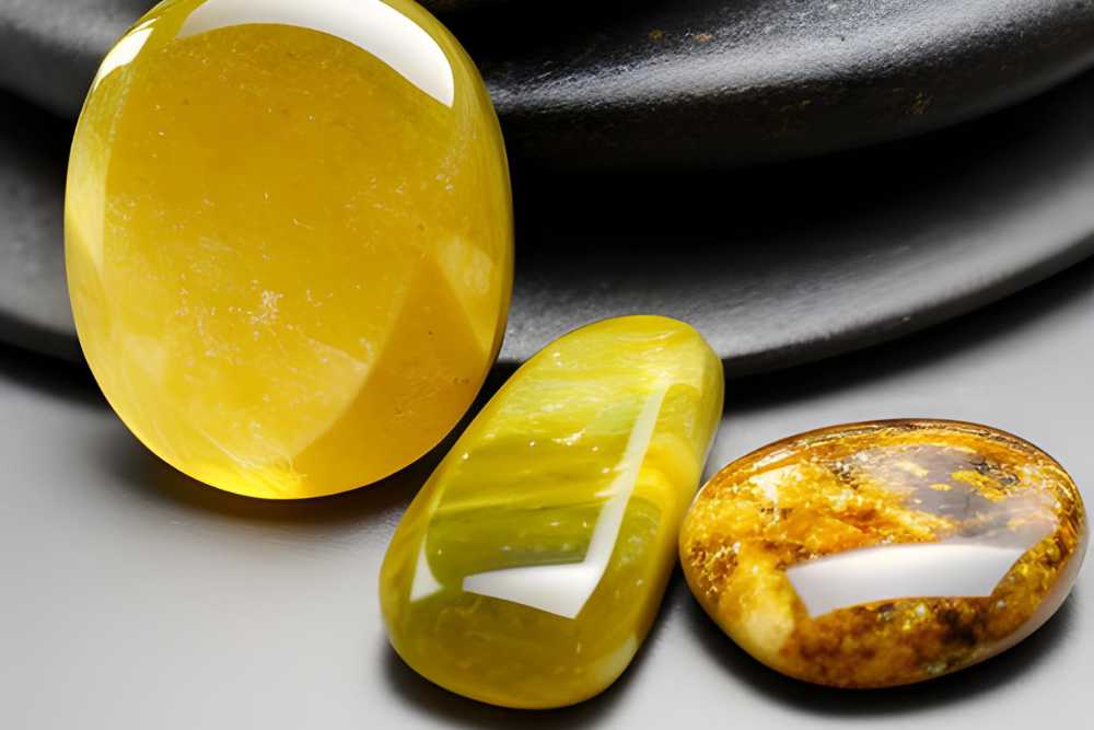Complete List of Yellow Gemstones: Meanings, Pictures, Healing Properties