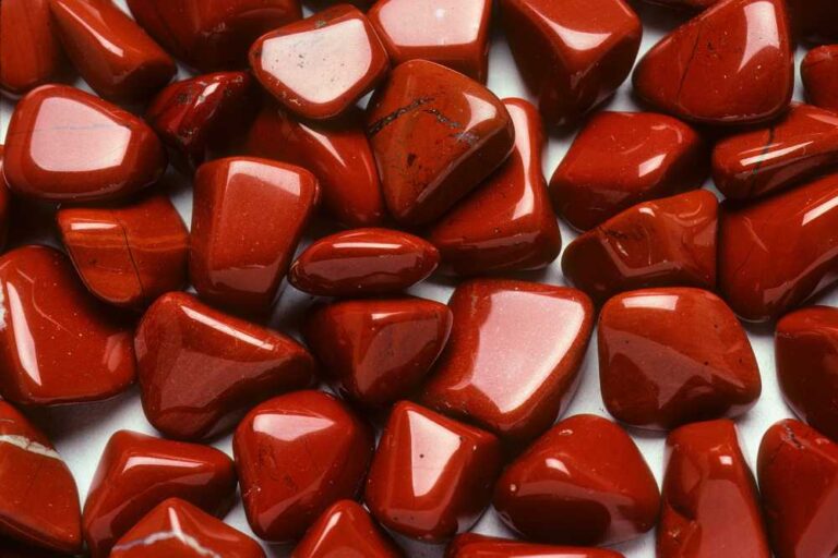 Ultimate Guide to Jasper Stone: Meanings, Properties, Facts and More