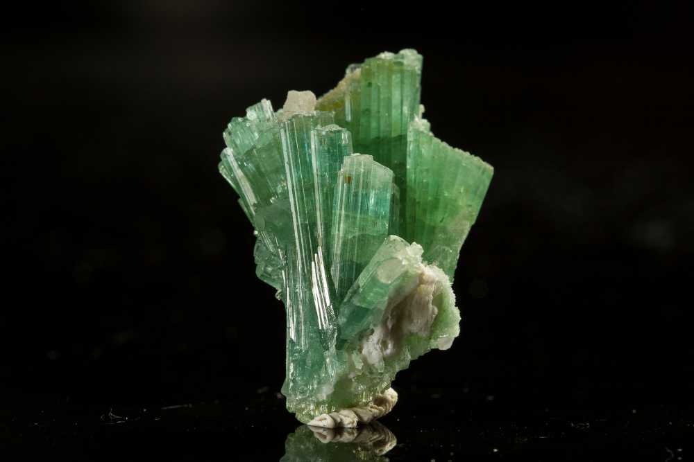 Green Tourmaline: How to Buy, Meanings, Facts & Properties