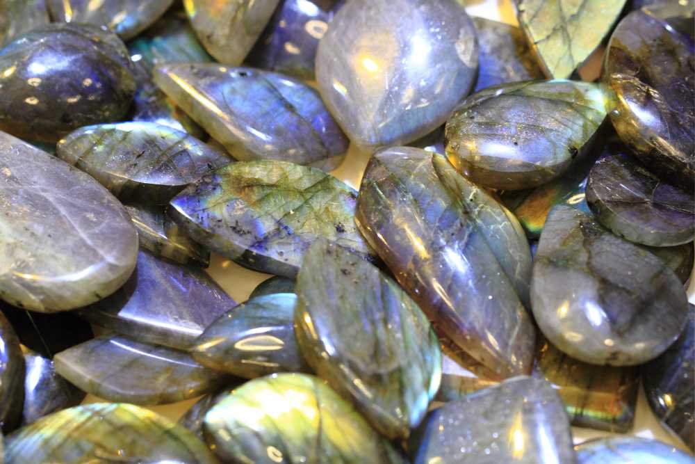Labradorite Crystal: Complete Care And Maintenance Guide