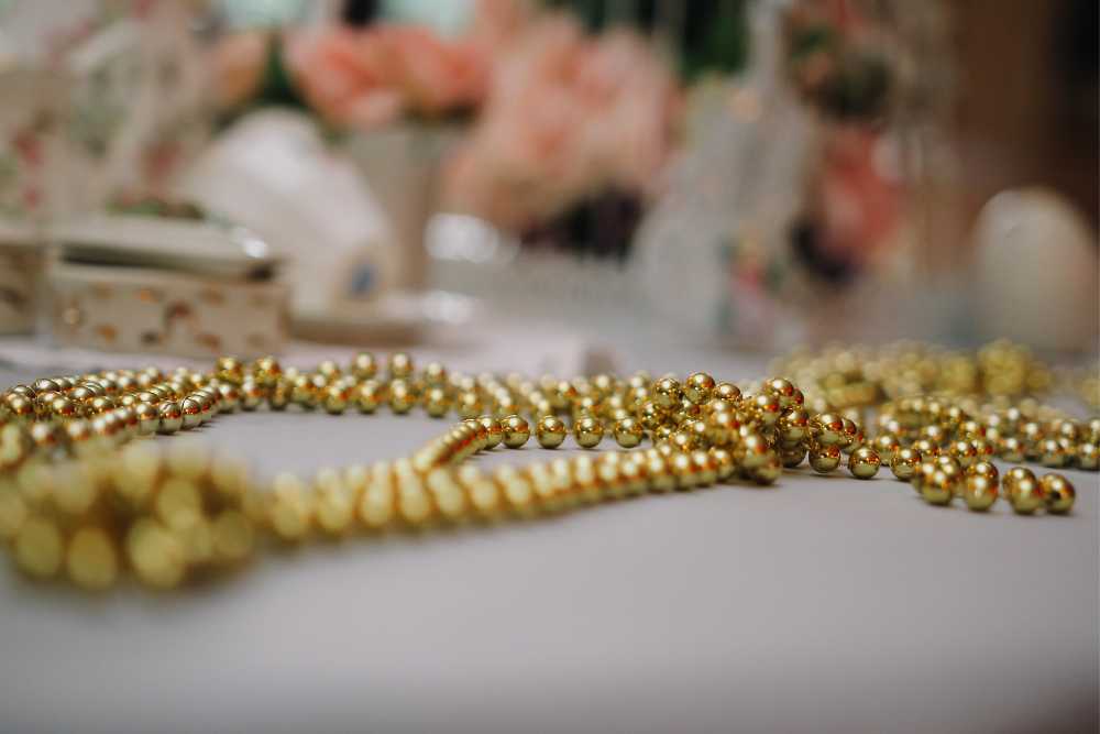 Golden Pearls: Complete Buying Guide, Meaning, Uses, Properties & Facts